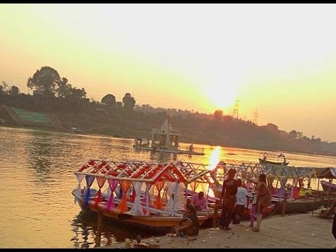 Gwarighat (Jabalpur) | Narmada aarti - YouTube
