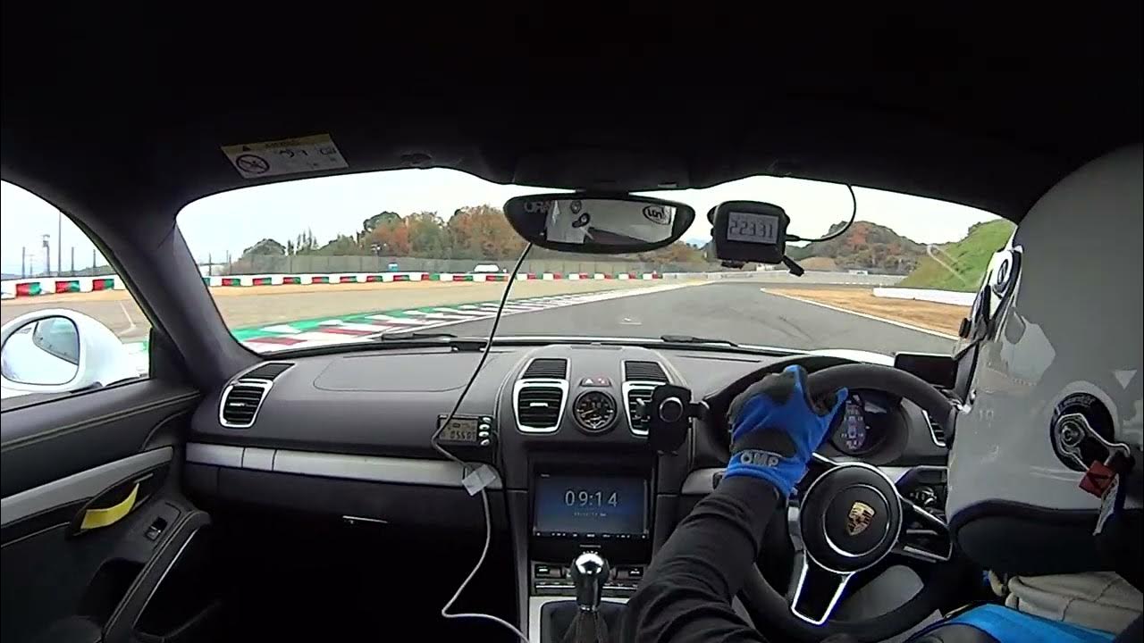 2022/12/17 suzuka CCBH 981 cayman GT4 2'23 - YouTube