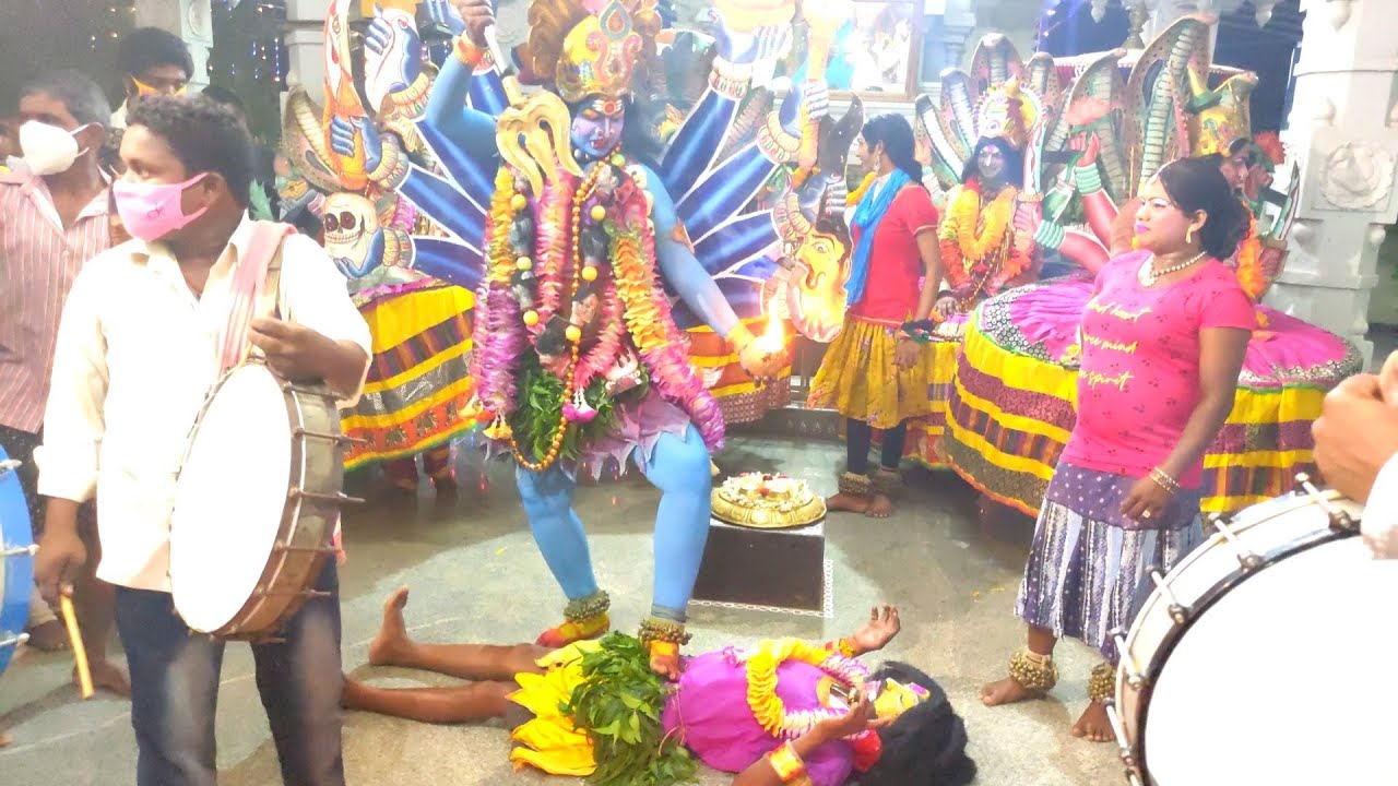 శ్రీ సీతారాముల ఊరేగింపు...Kalika Dance 2021 - YouTube