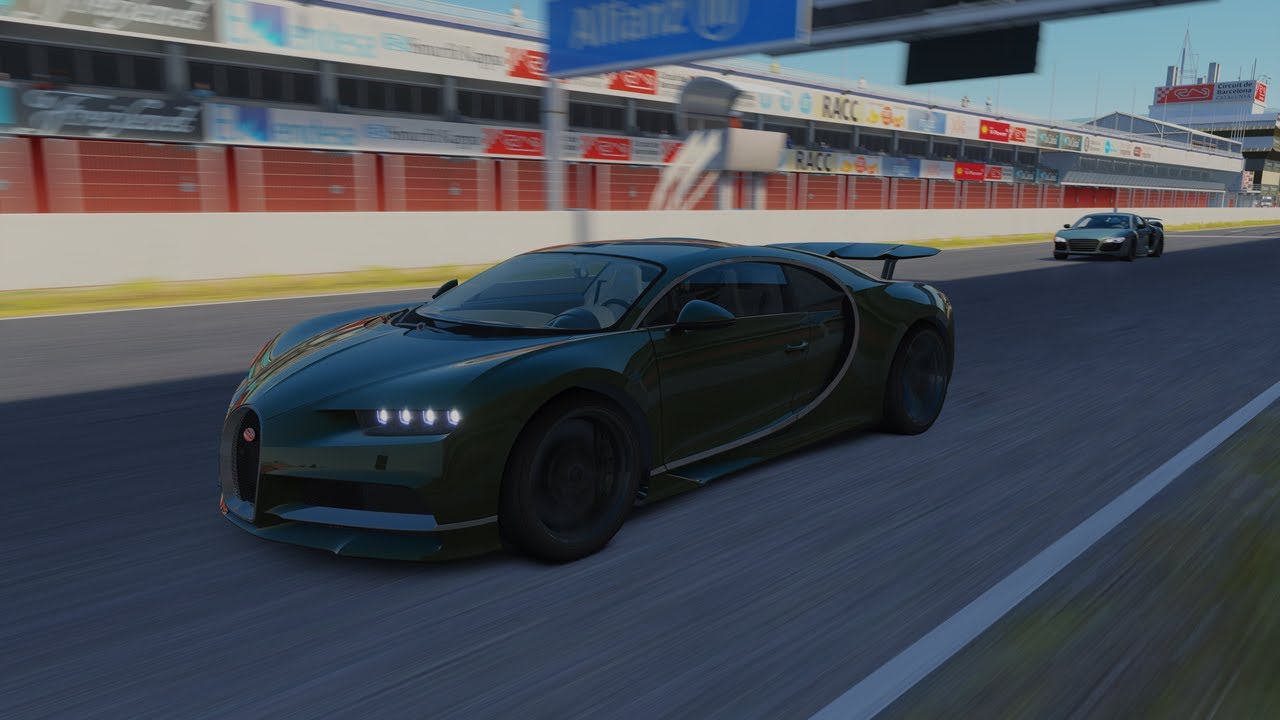 Bugatti Chiron vs Audi R8 Plus vs Mclaren 570S and more at Barcelona ...