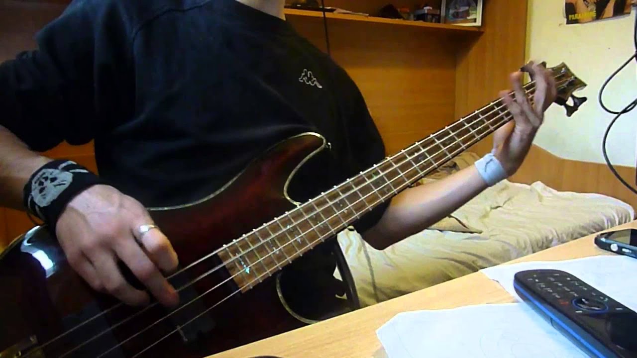 Red Hot Chili Peppers - Charlie bass cover - YouTube