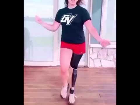 One leg dancing - YouTube