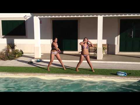 Dança junto à piscina: Ana Catarina; Mariana e Viviana