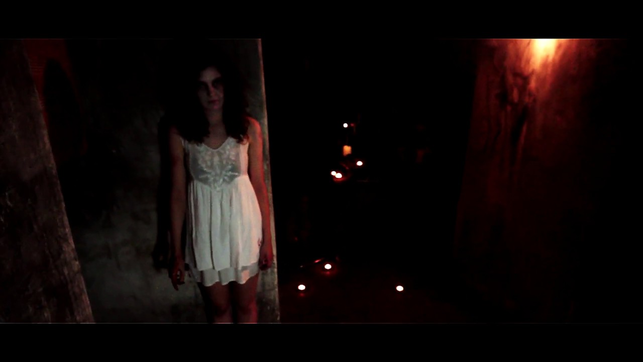 Trailer: Duchové Prague Fear House - YouTube