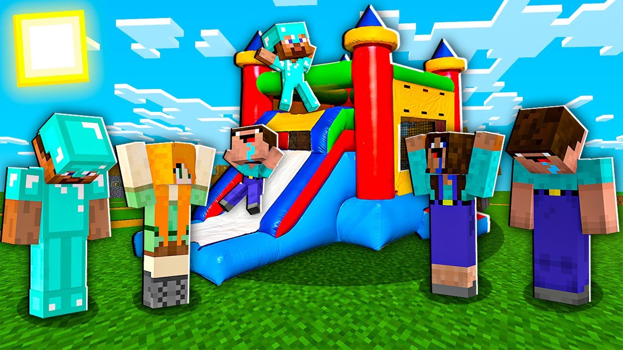 FAMILY BOUNCY CASTLE CHALLENGE! Minecraft NOOB vs PRO! 100% TROLLING ...