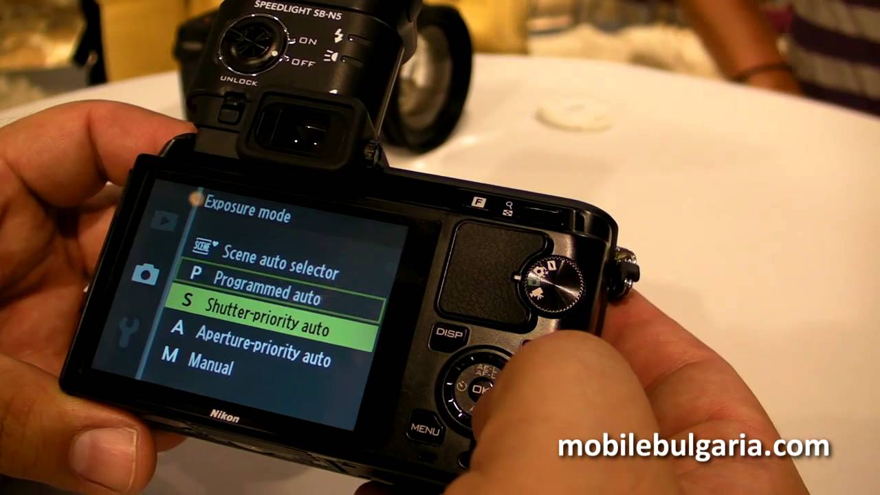 Nikon V1 menu - YouTube