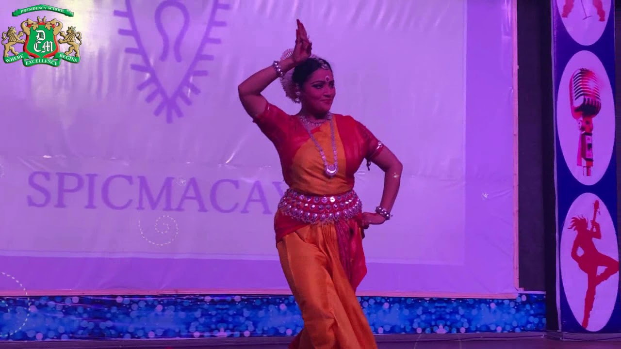 SpicMacay: Indian Classical Dance Form, Odissi - YouTube
