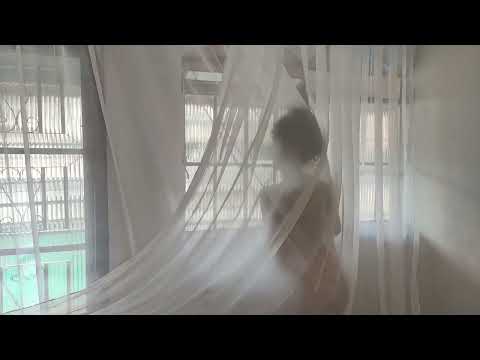 Limpando a janela do jeito q veio ao mundo