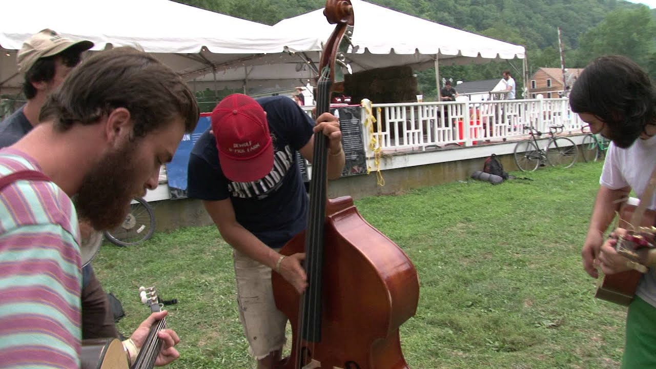 Thomas Wesley Stern - Your Front Door (Live @ The Wassaic Project ...
