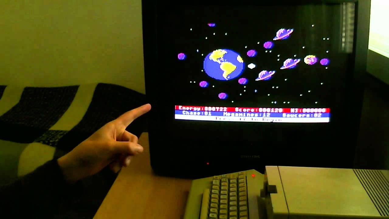 Astro Chase on a Commodore 64 with commentary - YouTube
