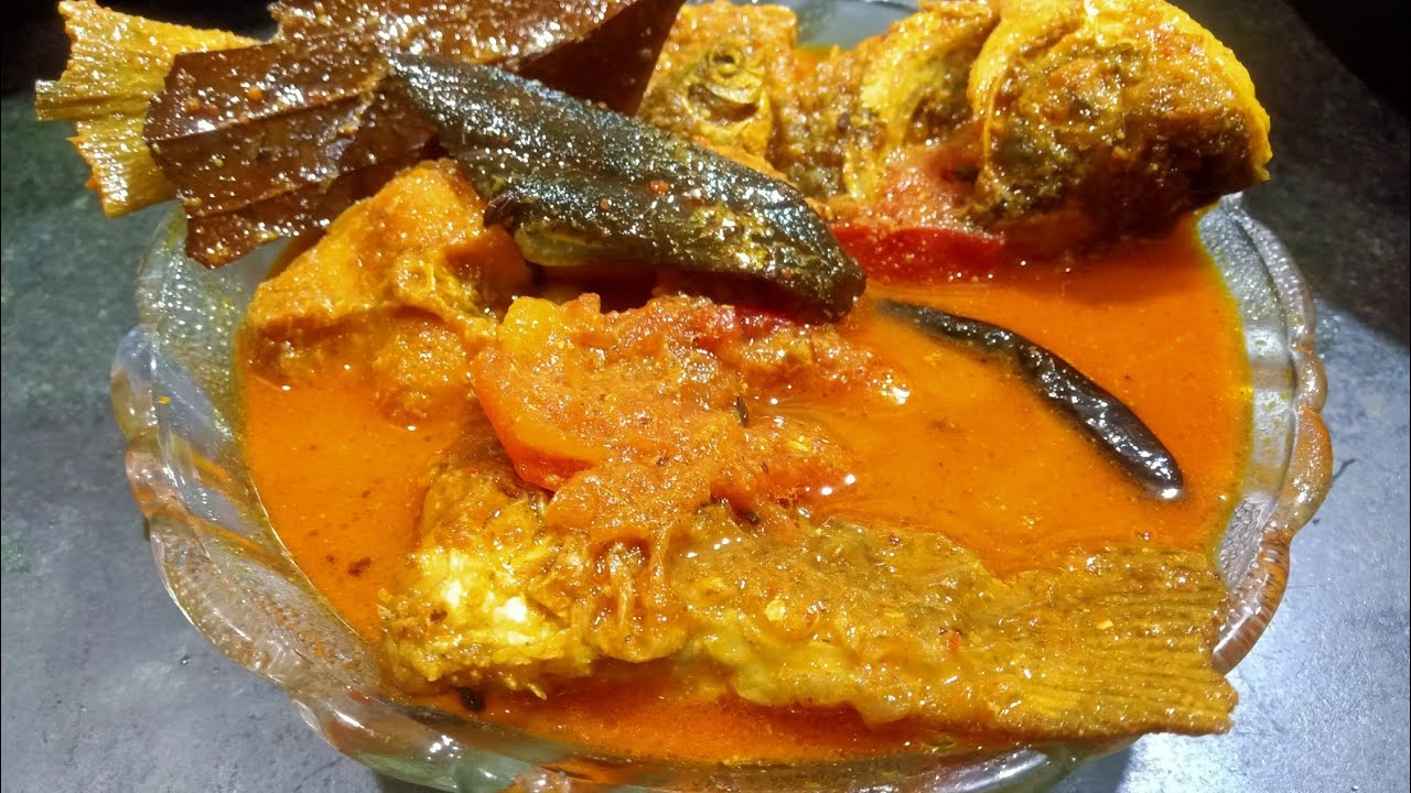 BENGALI FAMOUS SHORSHE MACHER JHOL / FISH CURRY / FISH GRAVY RACIPE ...