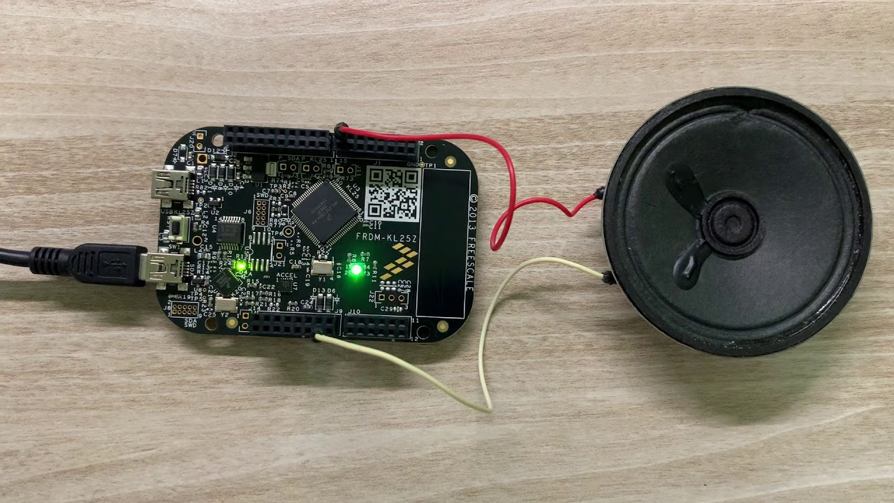 Strobing LED and Playing Music with NXP FRDM-KL25Z - YouTube