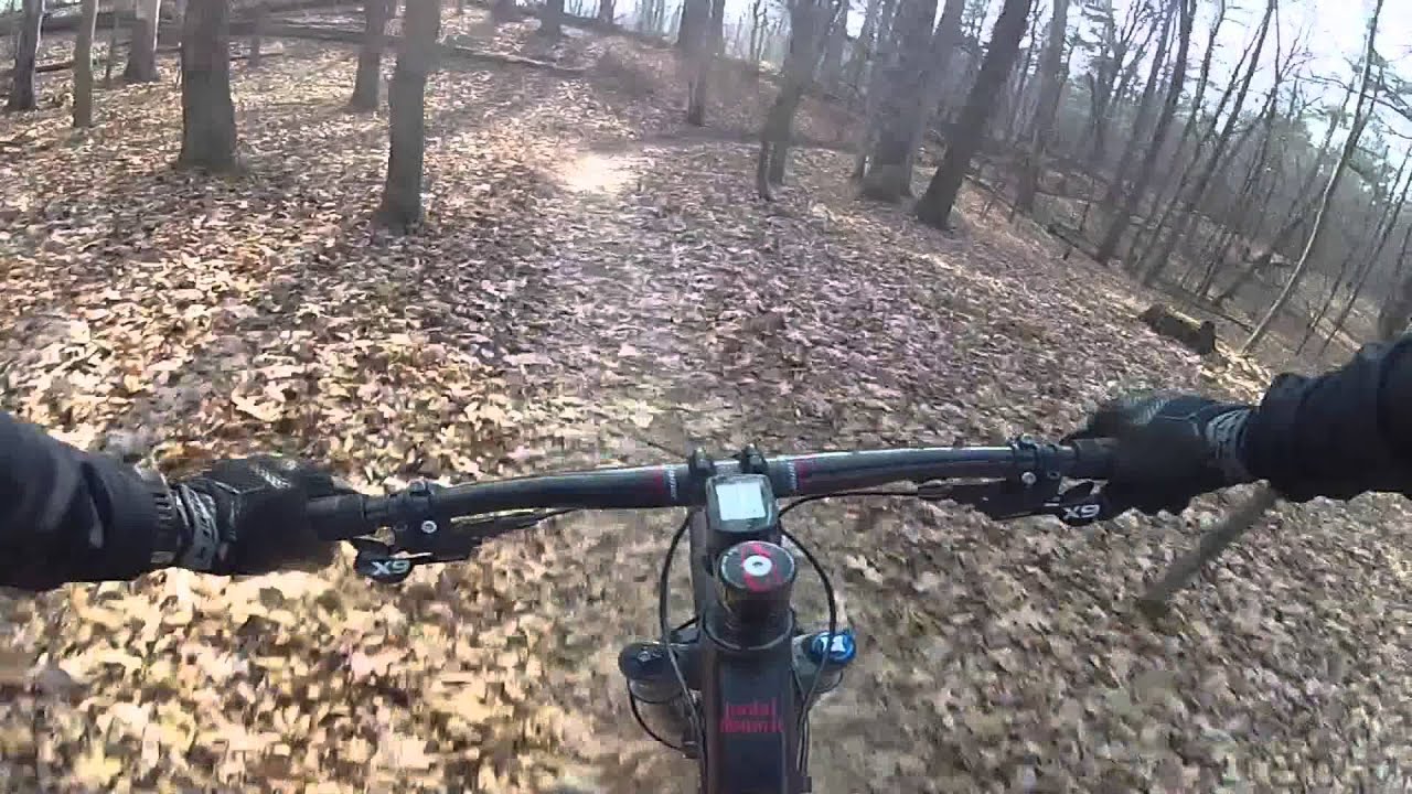 Luton Park Mountain Bike Trail - YouTube