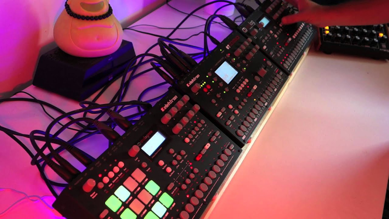(Robert Way) Floating - Deep house on Elektron Dark Trinity - YouTube