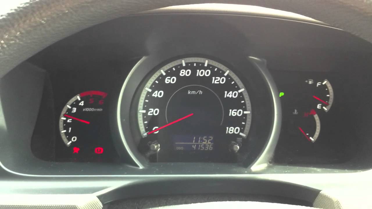 2008 Toyota Hiace 3.0D SuperGL D KDH206V speedometer - YouTube