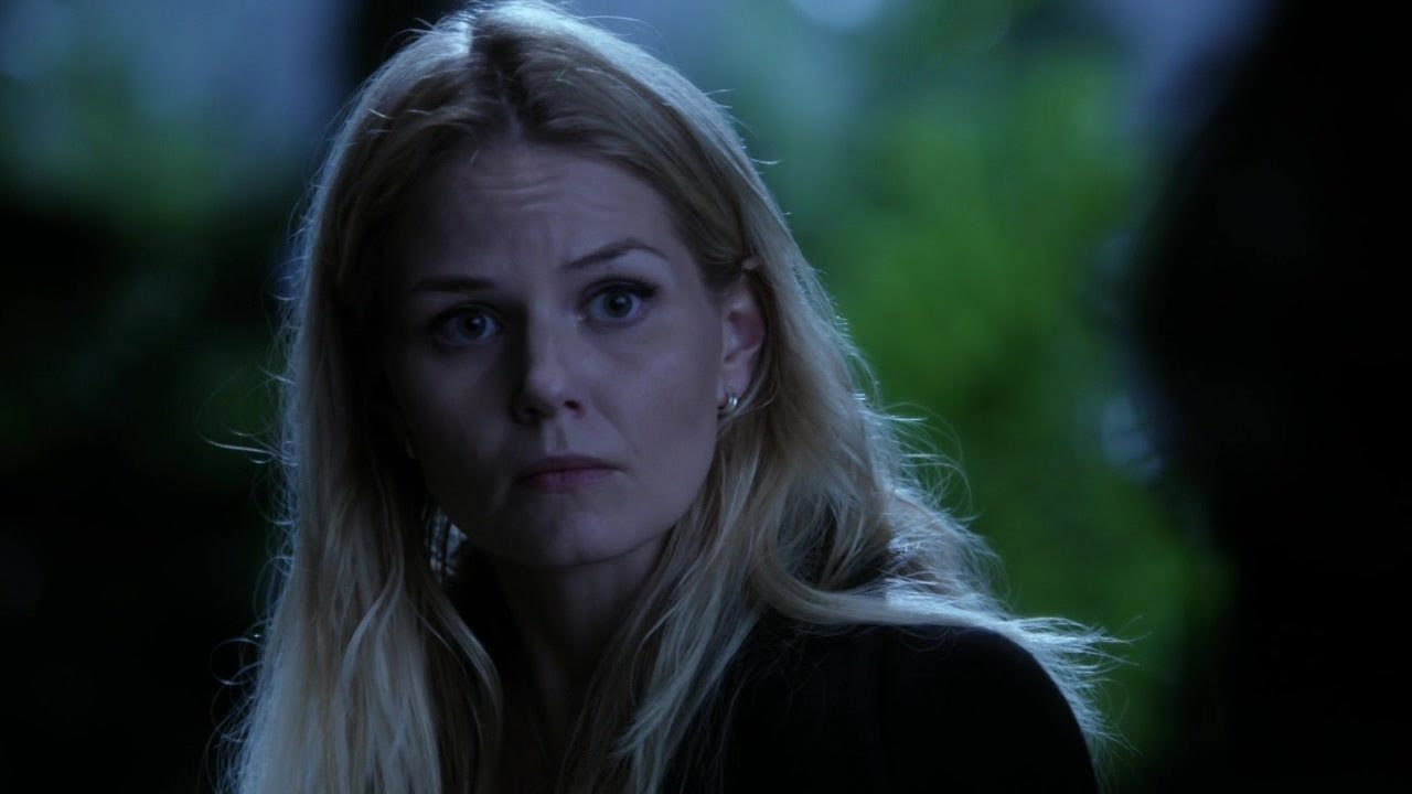 OUAT 3x01 - "Emma lectures Regina and the others to try and work ...