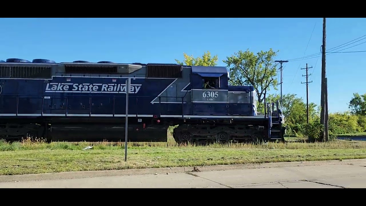 LSRC 6305 West Bound Saginaw - YouTube