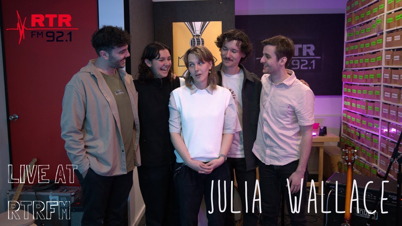 LIVE AT RTRFM: Julia Wallace - YouTube