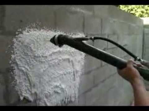 BullX JET - A máquina de reboco e chapisco aplicando monocapa ...