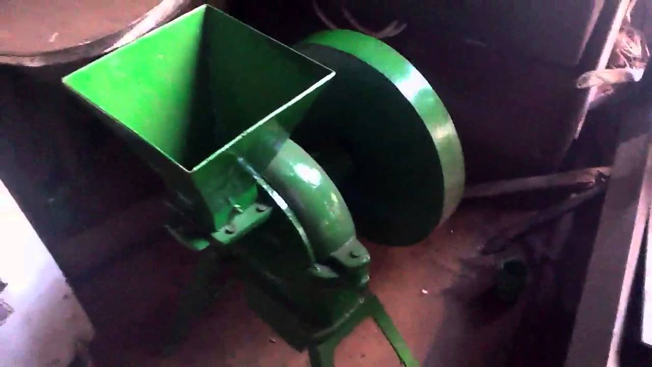 maize grinder Musa - YouTube