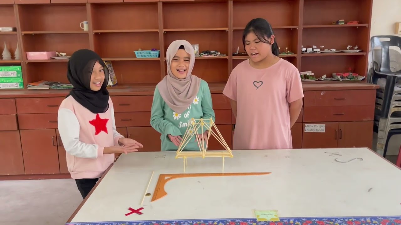 Pertandingan STEM: Bridge Building Sekolah Rendah (2022) - YouTube