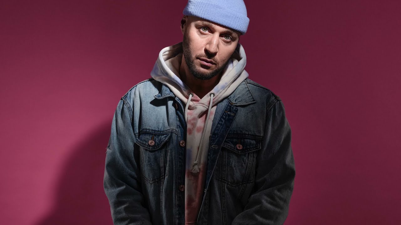 NEFEW - "Greedy" (In-Studio Performance) - YouTube