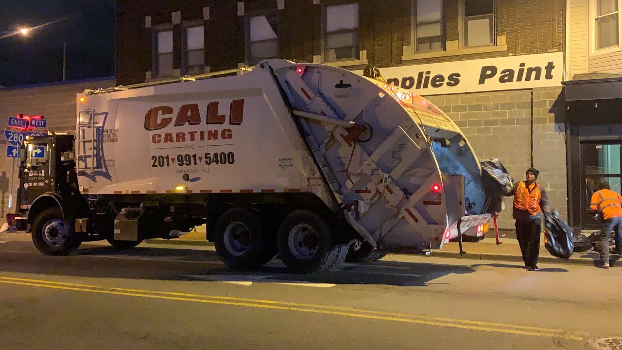 CALI Carting Mack MRU McNeilus Eating Trash Bags at Night - YouTube