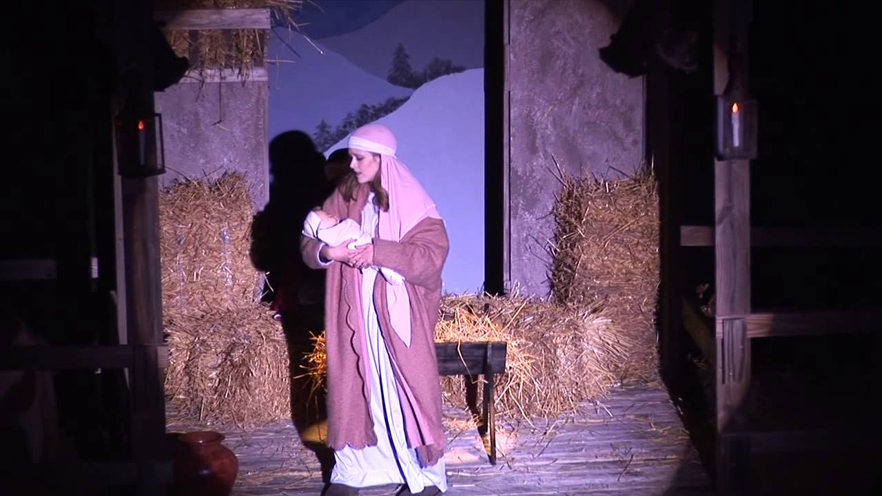 Swift Creek Presbyterian Living Nativity 2013 - YouTube