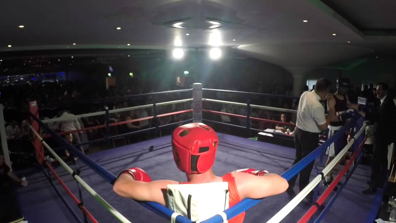 Ultra White Collar Boxing Luton | Fight 8 - YouTube