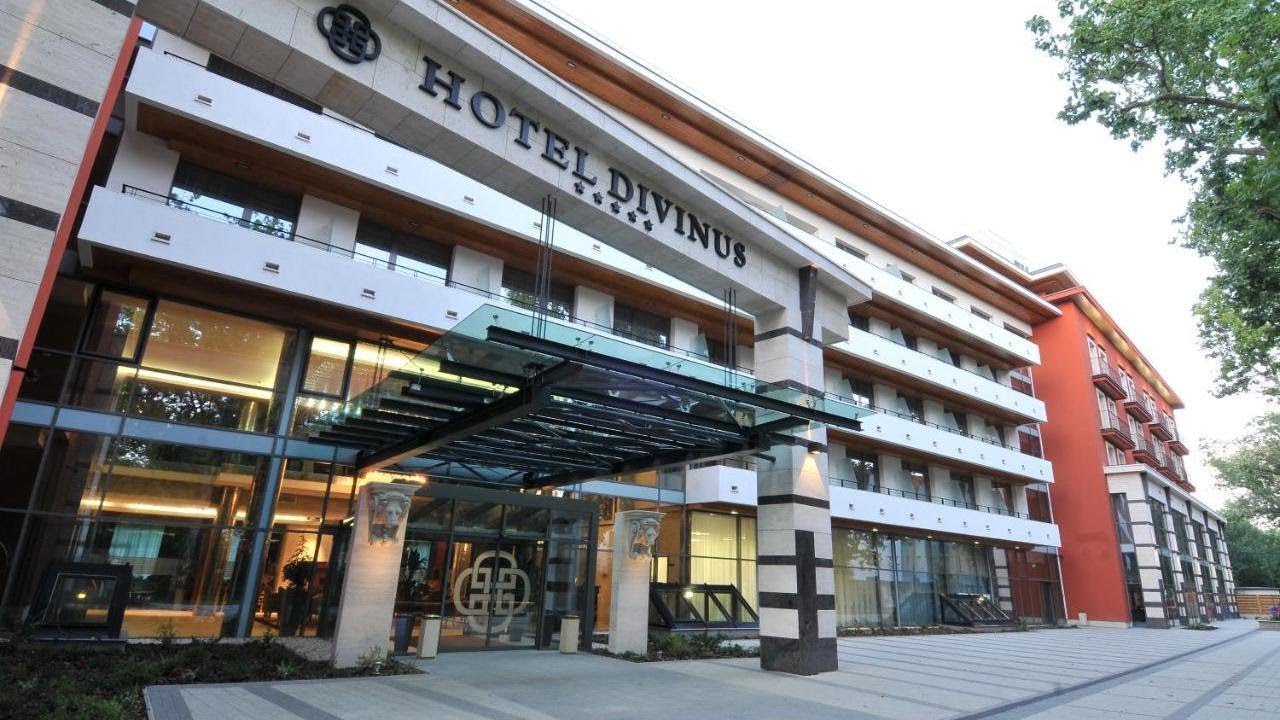 Hotel Divinus, Debrecen, Hungary - YouTube