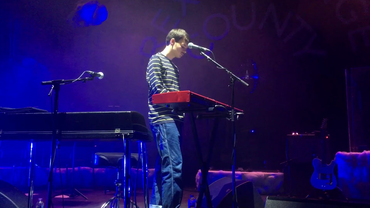 REX ORANGE COUNTY- NEW SONG - YouTube