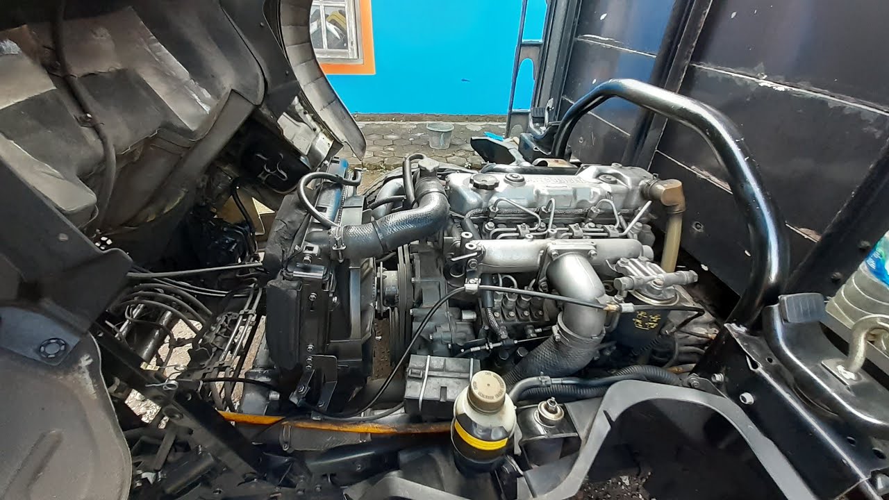 mesin truk canter turbo intercooler - YouTube