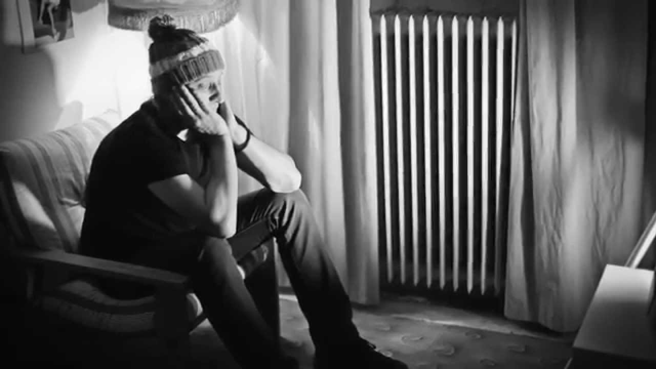 Okttober Lep dan (Official music video) - YouTube