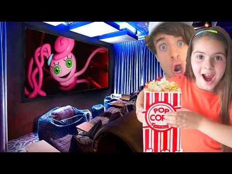 VEDIAMO IL FILM DI MOMMY LONG LEGS AL CINEMA SEGRETO!