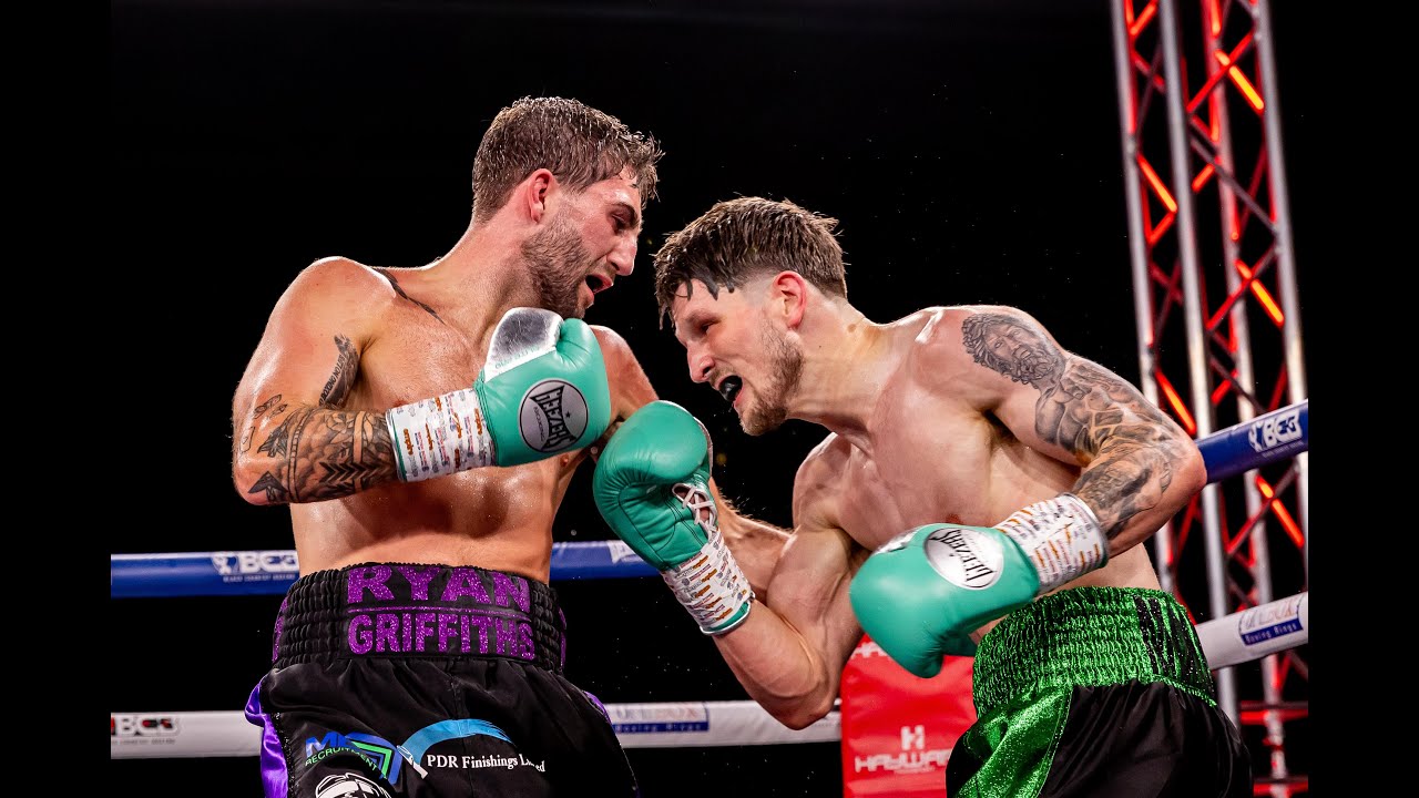 Ryan Griffiths vs Lewis Morris 2: Full Fight Replay - YouTube