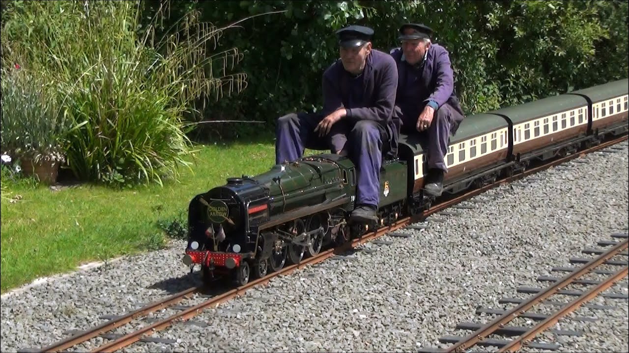 70004 BR 4-6-2 Echills Wood Railway, 21/06/15 - YouTube