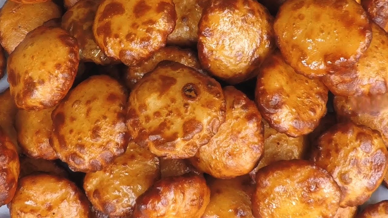Traditional Sweets Of Andhra - Kobbari Boorelu Making | Coconut Sweets ...