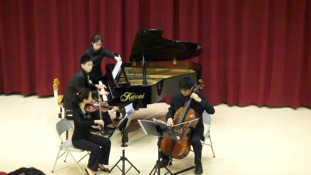 Solis Trio plays Beethoven: Piano Trio No. 3 in C Minor, Mvt. 4 ...