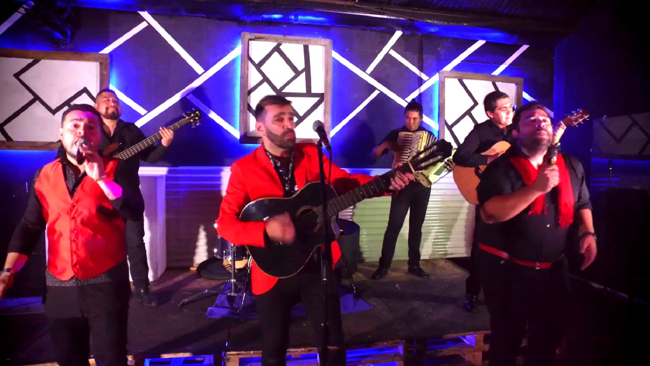 CARIÑITO (CLIP OFICIAL) - YouTube