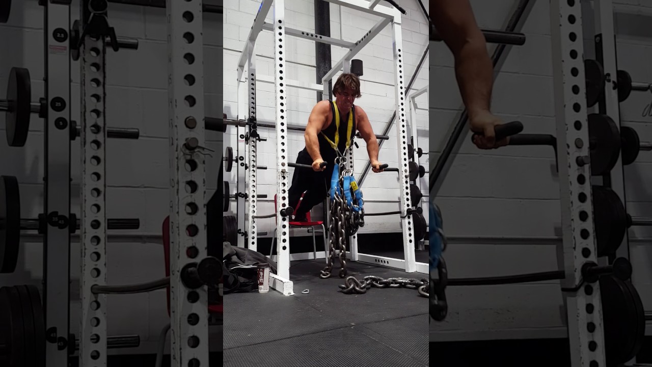 WEIGHTED PUSH UPS WITH CHAIN RESISTANCE DROP SET 💪👊 - YouTube