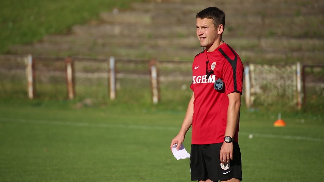 Adam Buczek poprowadzi KGHM Zagłębie - YouTube