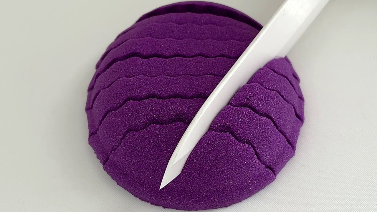 Very Satisfying and Relaxing Kinetic Sand, Crunchy Sand drop and squish ...