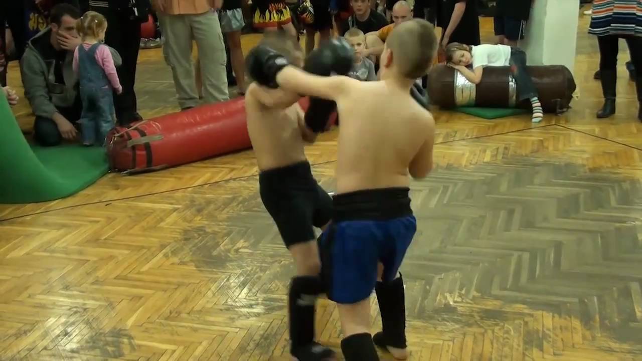 Schlapp Márkó vs Mészáros Dominik 2011.03.20. Kick-box edzőmérkőzés ...