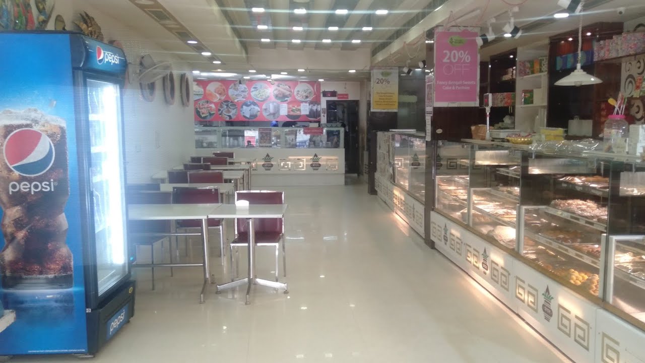 #Mangal sweets ka swadisht khana #Rohini Sector 14 Parsant vihar new ...