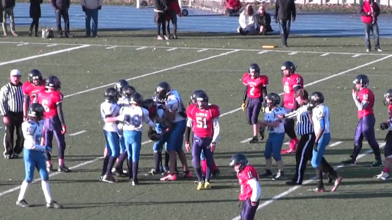 Dragons de Sainte-Anne : football cadet - YouTube