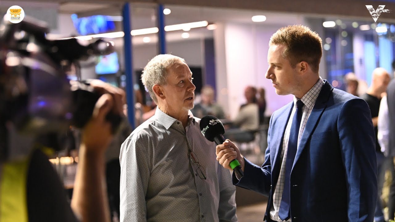 US visitor Bob Hardison - YouTube