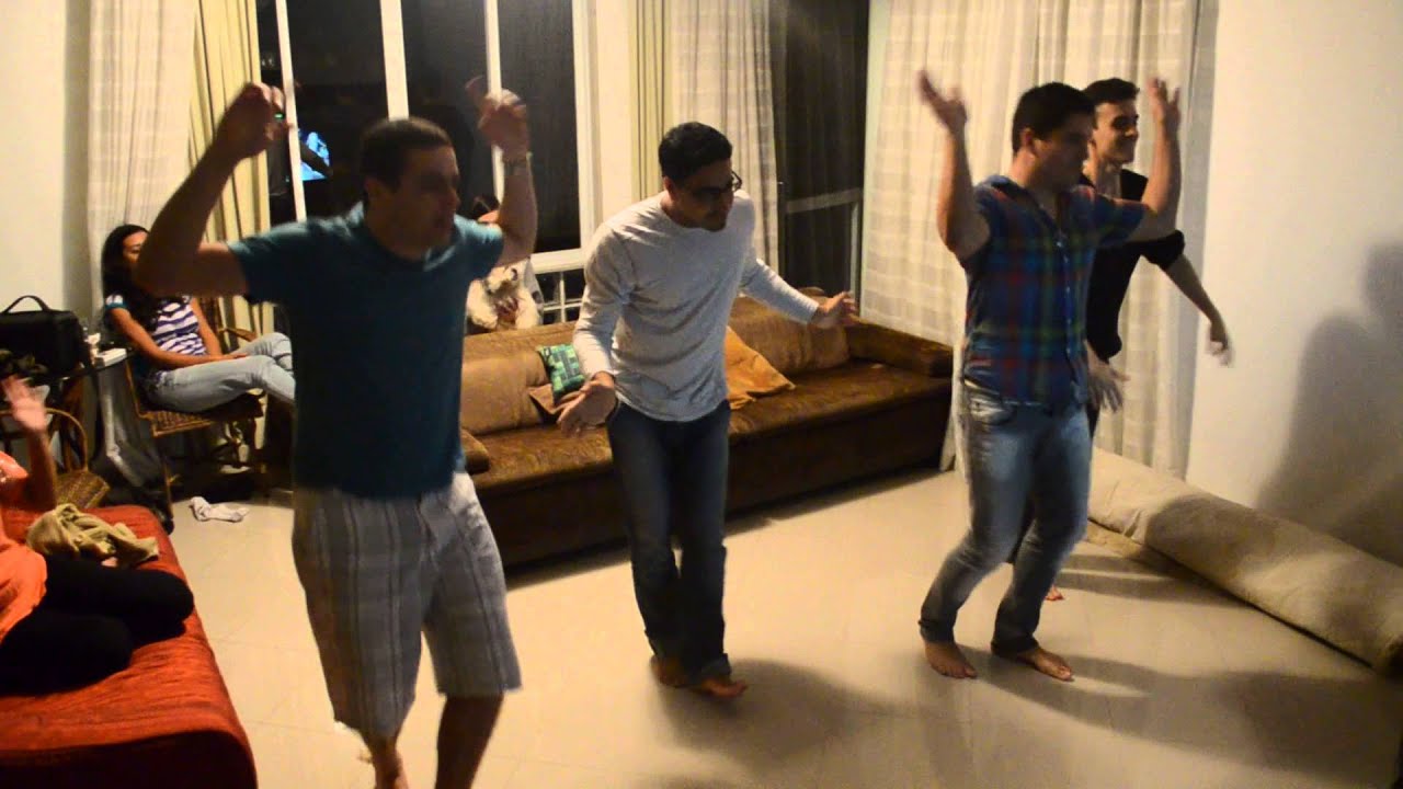 Just Dance 4 - One Direction - "What Makes You Beautiful" - YouTube