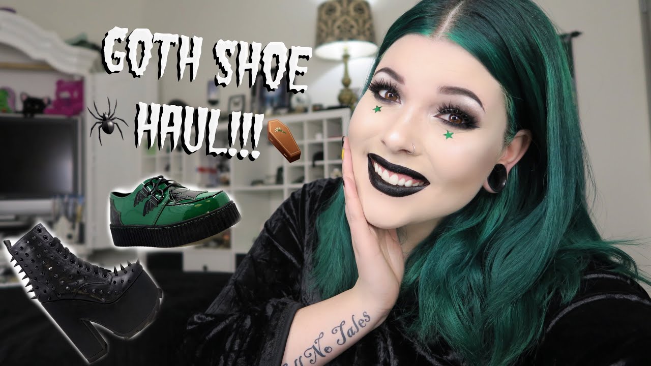 HUGE Goth/Alt Shoe Collection | Dre Ronayne - YouTube