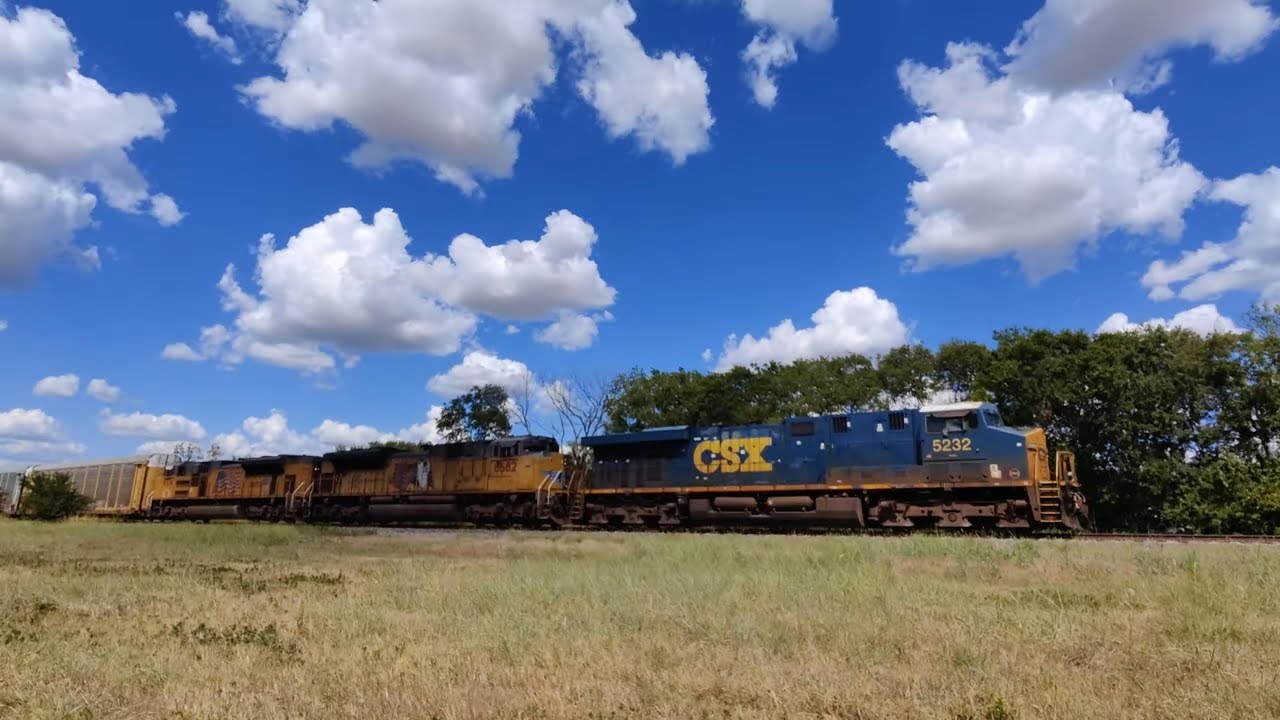 Southbound CSX 5232/UP 8682/8374, Mixed Freight Train, "Ennis Sub" Groesbeck, TX, 8-8-2022 - YouTube
