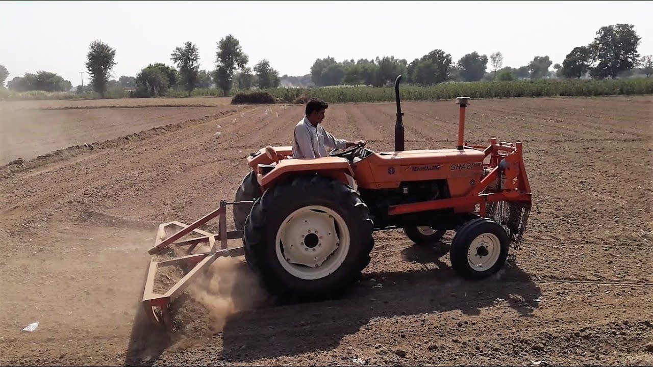 New Holland Ghazi Tractor with Rear Blade - AGTL Fiat Tractors - YouTube